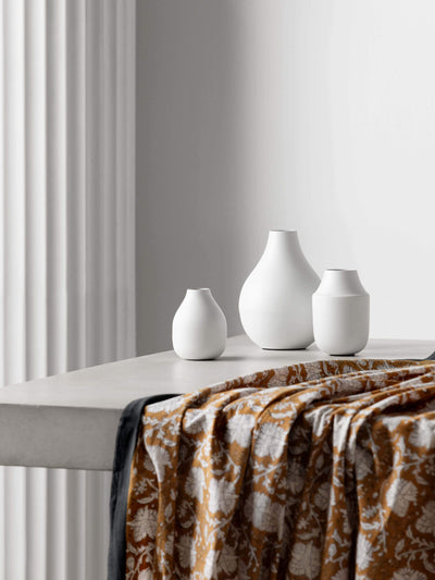Buy Luxury White Vases & Vessels Online
